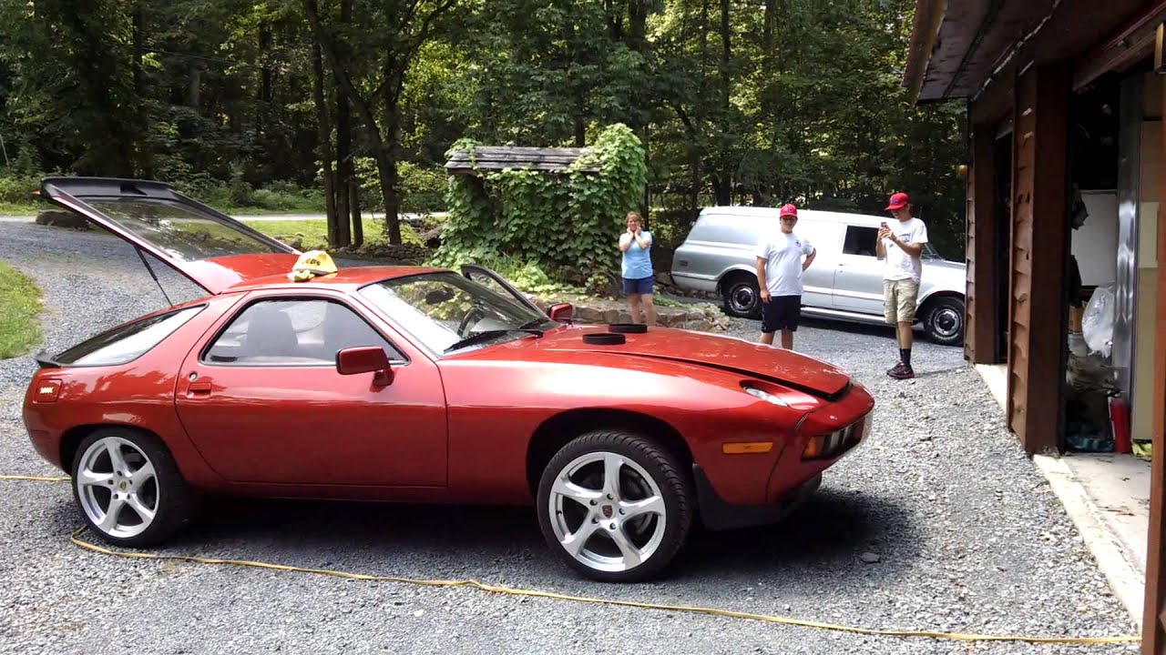 Hear The Banshee Wail Of A Porsche 928 With A Gas Turbine Helicopter ...